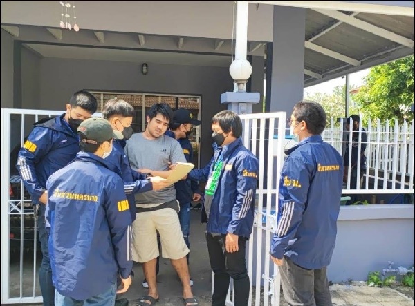 สืบนครบาลบุกจับหนุ่มสร้างเพจอวตารหลอกขายอะไหล่รถ - COP'S Magazine